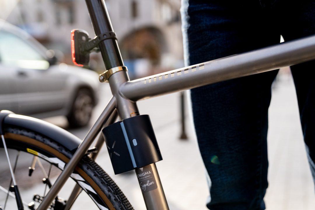 Ultimate Guide to Bike GPS Trackers