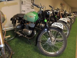 How Fast Is 50cc and 125cc? - Monimoto US