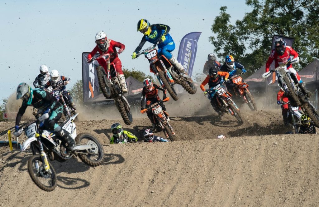 Guide d'achat : quelle moto cross choisir ? - Monimoto FR